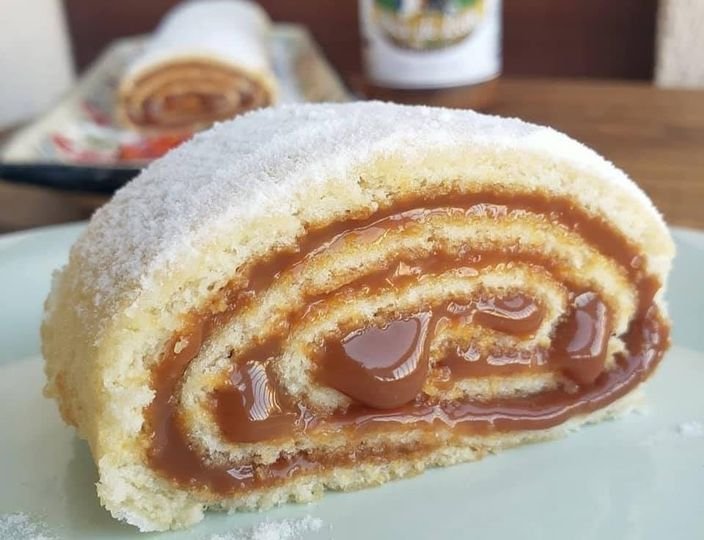 Rocambole de doce de leite